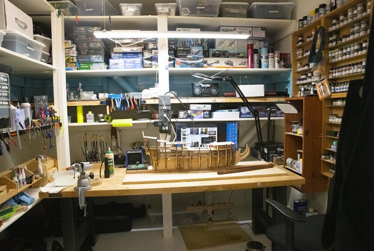 Bishop Hobbies - Scale Model Builder